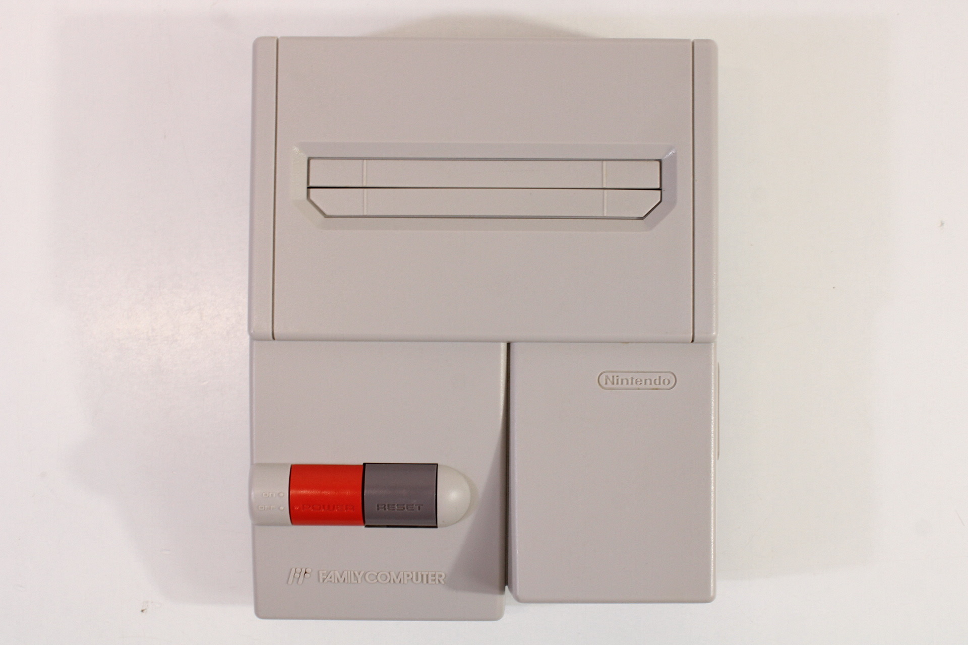 AV Famicom Console “New Famicom” Controller x1 AC Adapter AV Cable ...