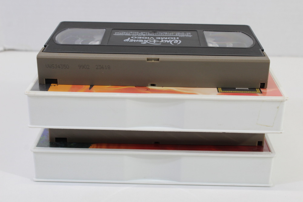 Lot of 2 The Lion King & II 2 Simba’s Pride A Walt Disney Classic in ...