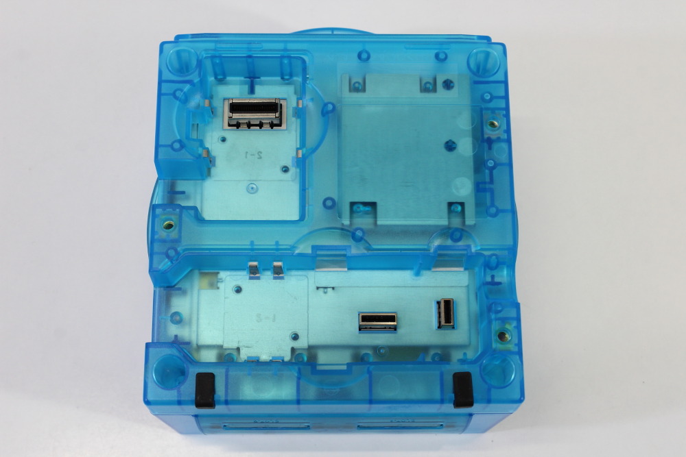 Nintendo GameCube Ice Sky Clear Blue Console DOL-001 & Black Controller ...